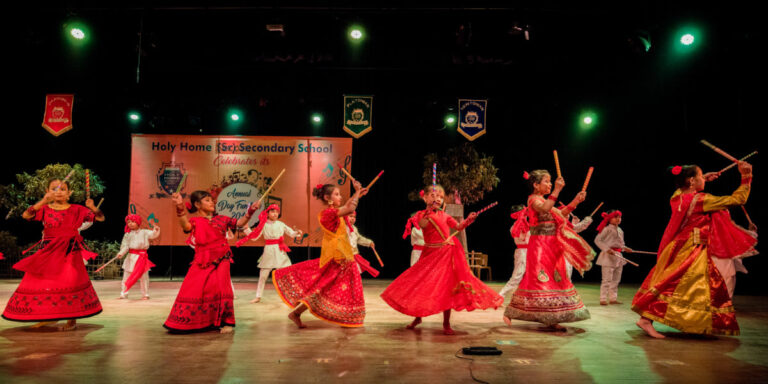 Annual Function of Holy Home School – Holy Home School